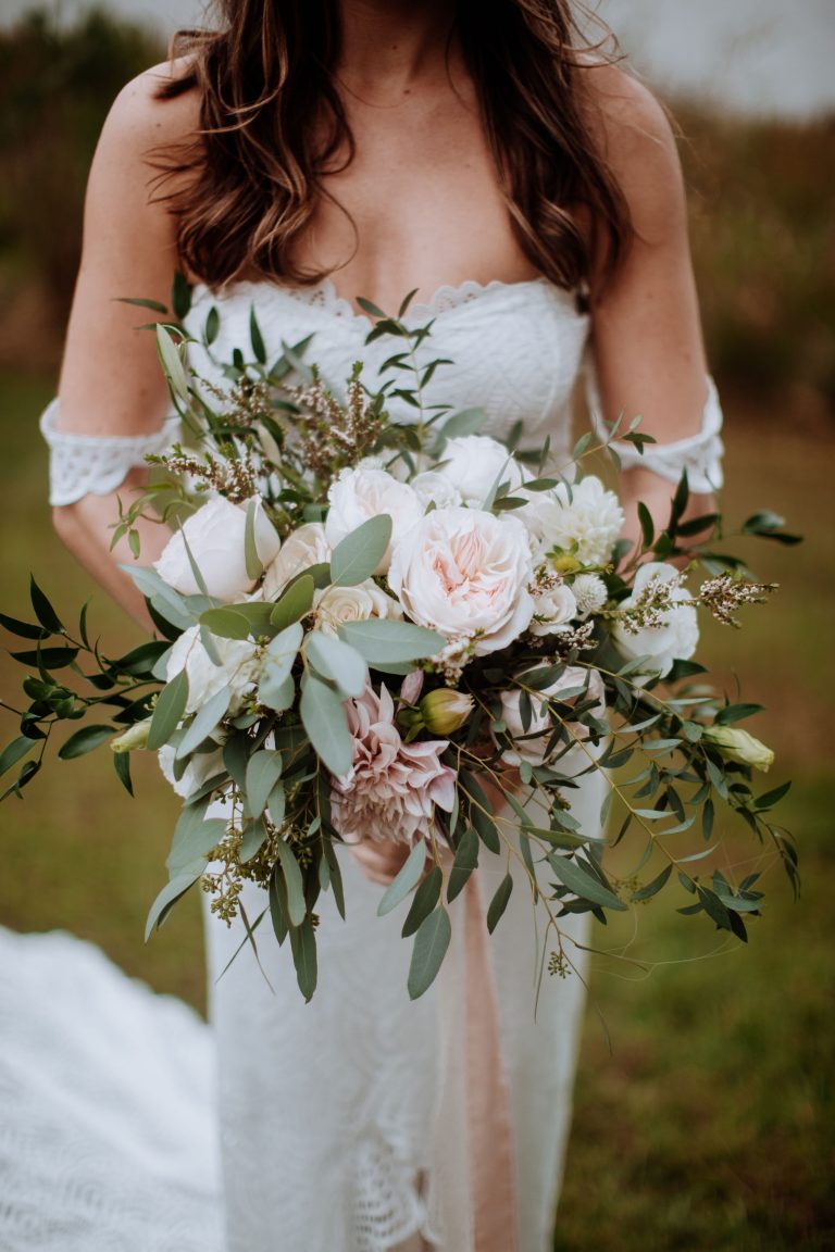 Choosing the Perfect Wedding Bouquet | Fresh and Unique Floral Design